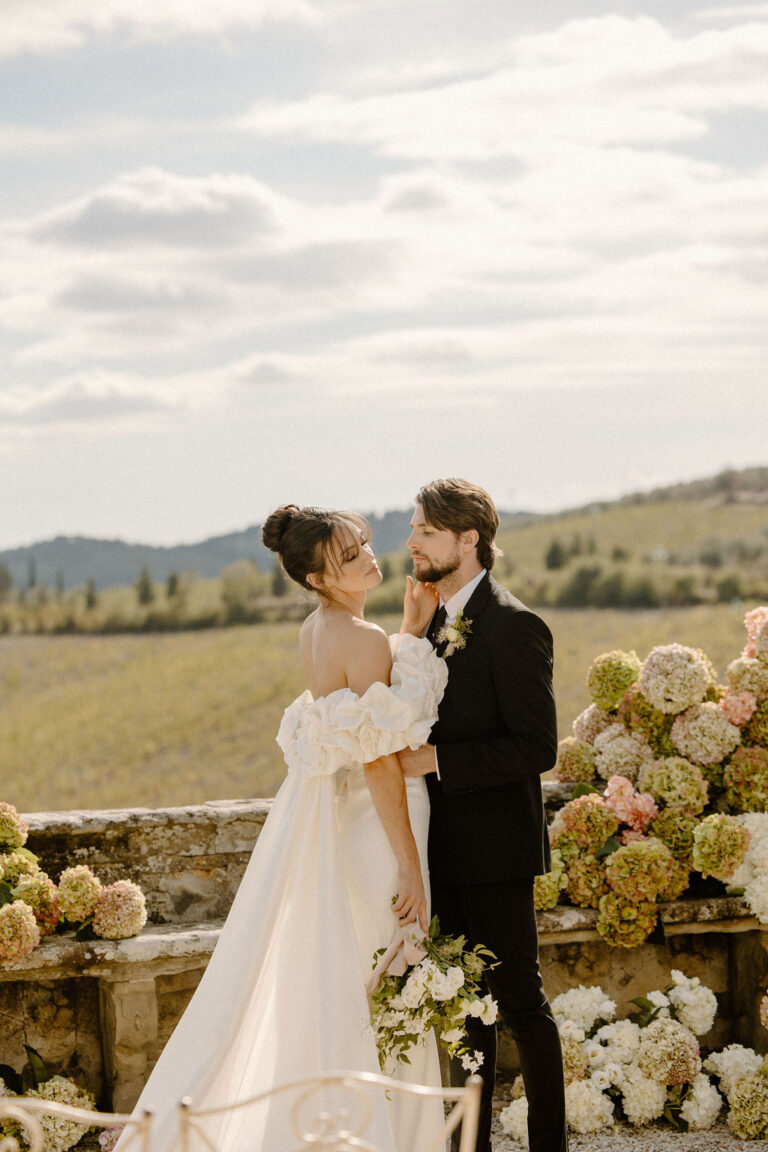 Tuscany Destination Wedding Photography: A Luxuriously Curated Wedding ...